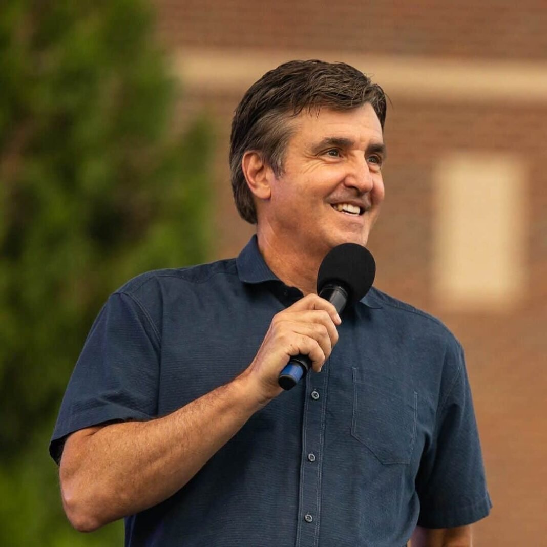 Pastor Allen Jackson Wiki, Age, Net Worth, Height, Wife And Biography